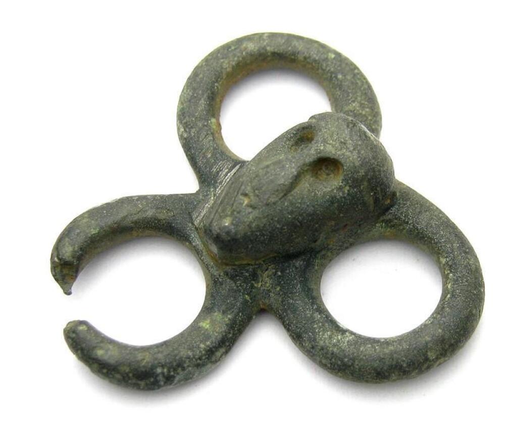 Celtic Strap Junction. Circa 50 BC - 50 AD. Copper-alloy, 8.99 grams ...