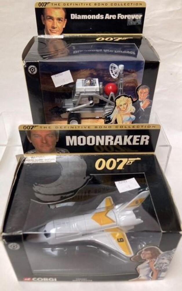 Corgi: A collection of assorted boxed 007 James Bond vehicles to ...