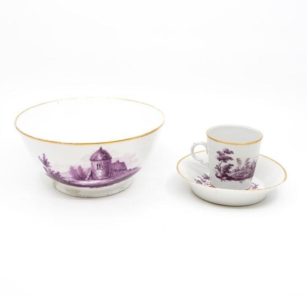 An early 19th Century Minton slope bowl with tea cup and saucer, all ...
