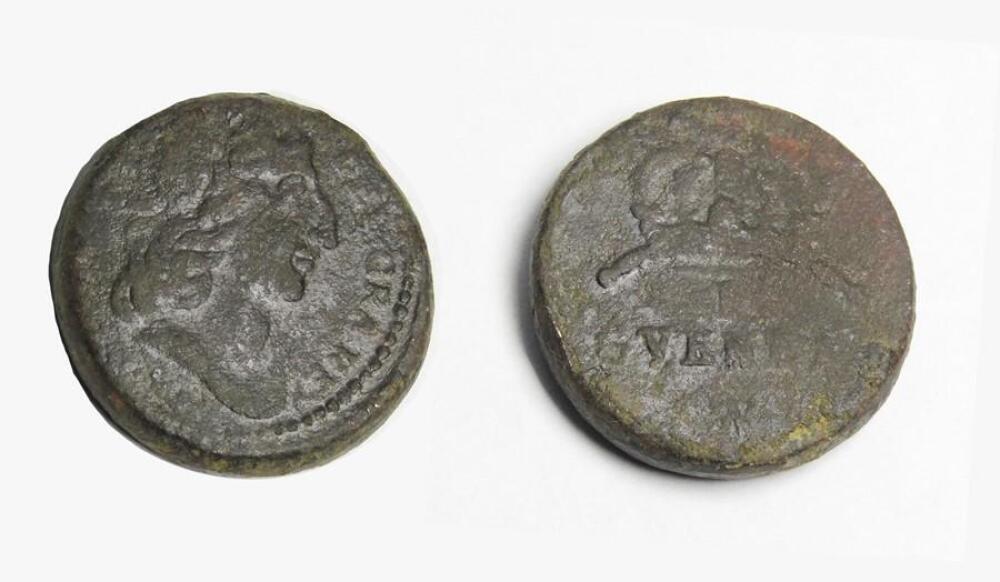 Guinea Coin Weight. A brass verification weight for the gold guinea of ...