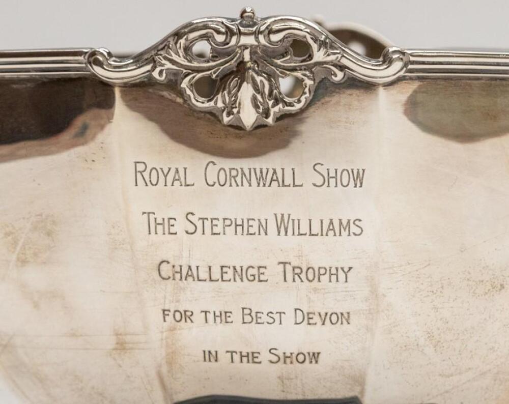 Agricultural Interest: A George V silver two handled trophy, facet side ...