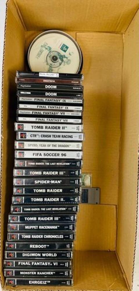 21x Playstation 1 Console Computer Games. Mixed assortment in plastic ...