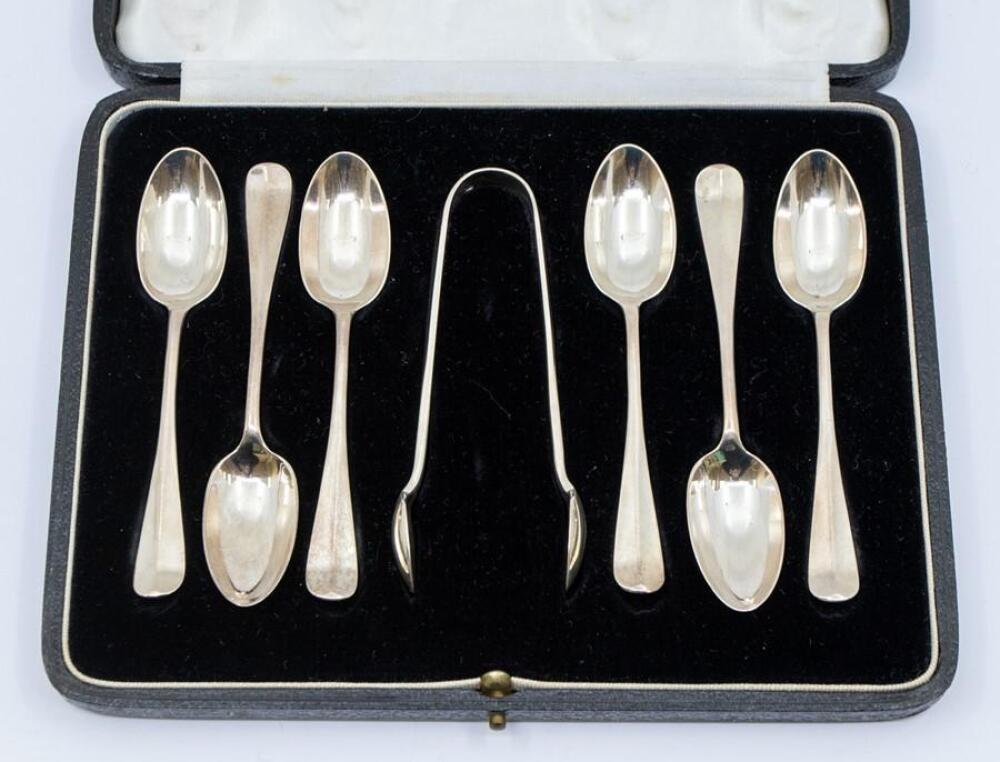 A set of six Old English Pattern teaspoons together with sugar nippers ...