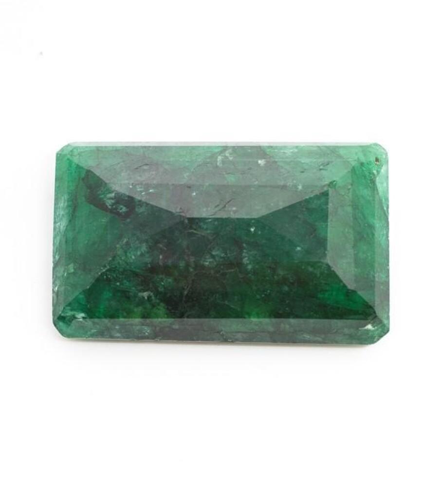 A large 332carat emerald cut emerald, measuring approx 60 x 40mm, along ...