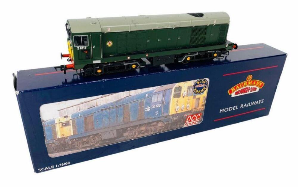 Bachmann 32-040DS Class 20 D8113 Green BR Locomotive with Factory ...