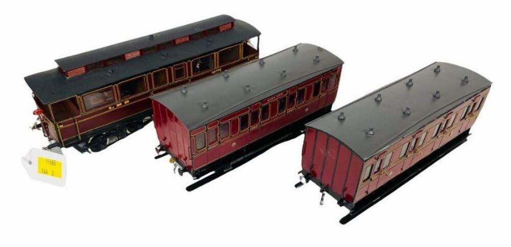 3x Kit Built 7mm 'O' Gauge Fine Scale Passenger Coaches - Unboxed