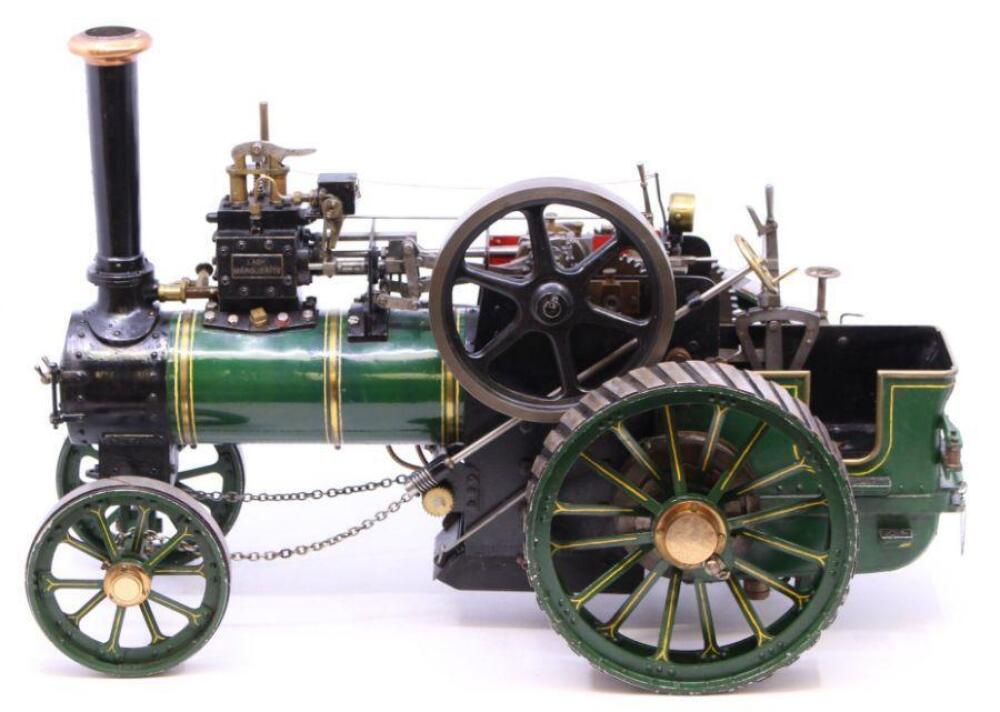 Live Steam: A Live Steam 1 Gauge 'Minnie' Traction Engine. Complete ...