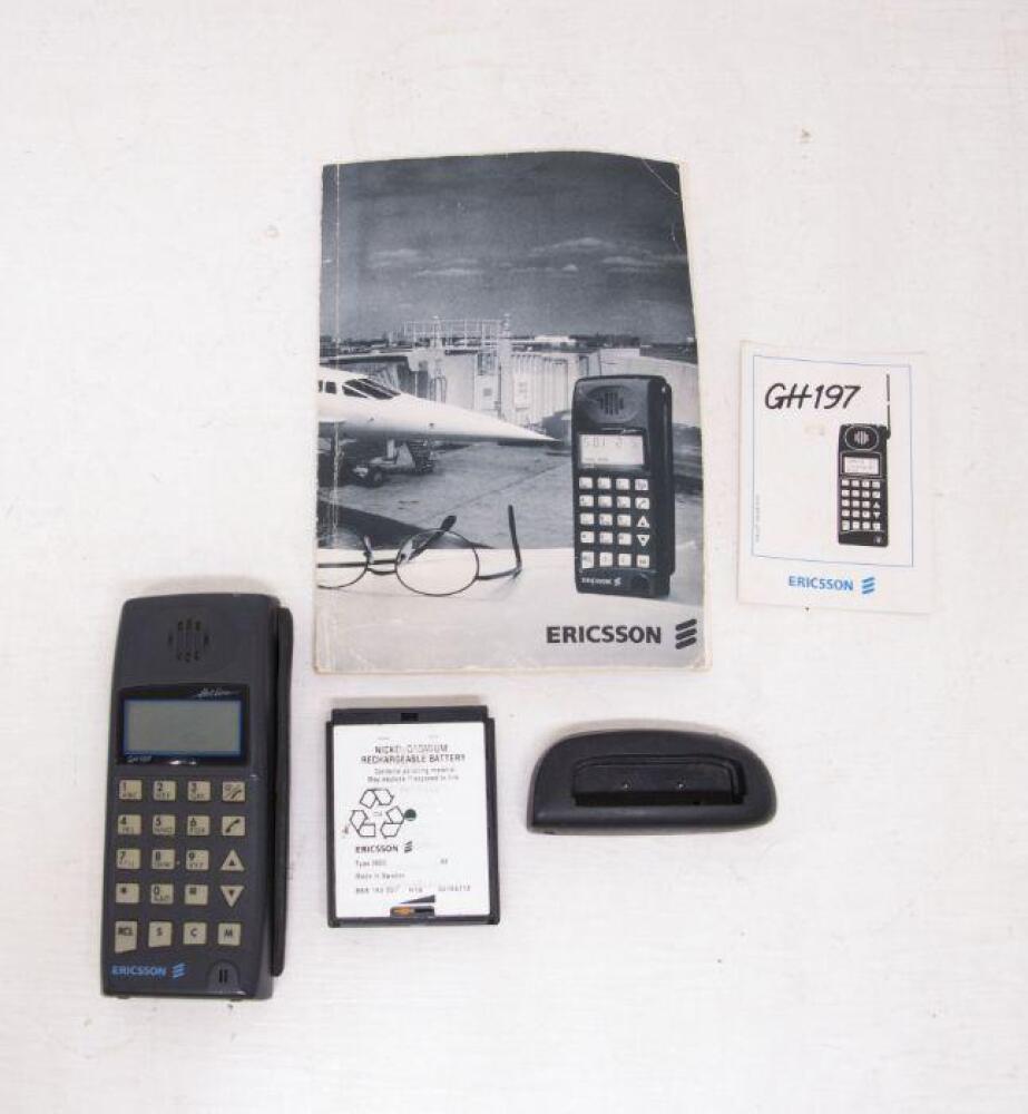 A vintage Ericsson GH197 hotline mobile phone, circa 1993 (1)