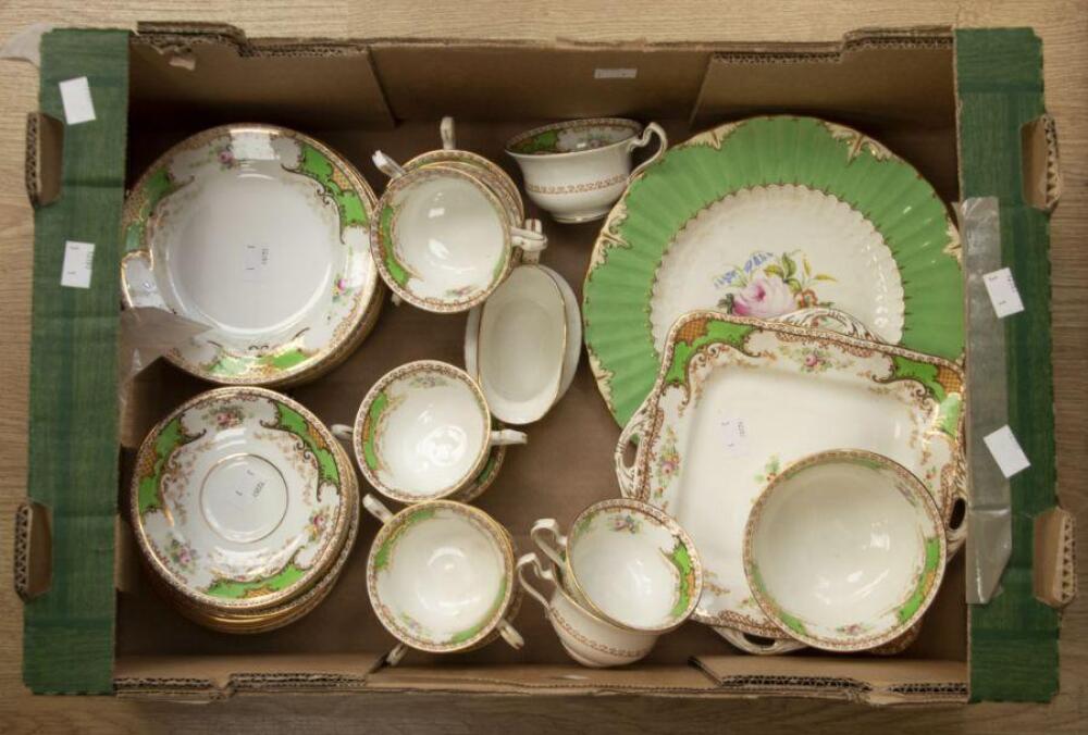 An early 20th Century Lawley's (Norfolk Pottery Stoke) pattern no: 3840 ...