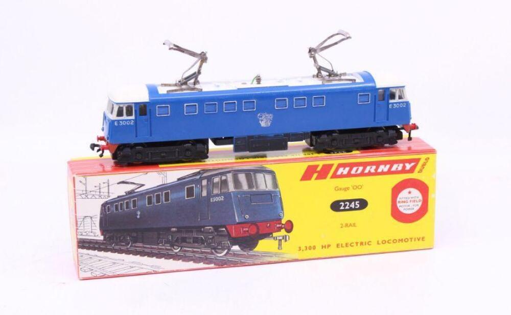 Hornby: A boxed Hornby Dublo, OO Gauge, 3,300 HP Electric Locomotive ...