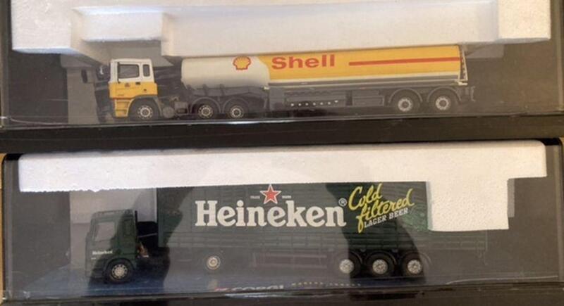 Corgi: A collection of Corgi Modern Trucks series from 1998. To include ...