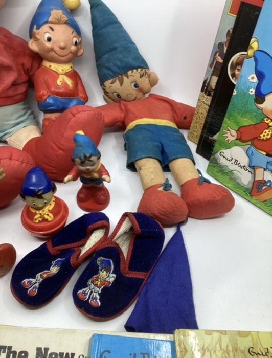 Noddy doll vintage toys 1950s and 1960s and Books selection modern ...