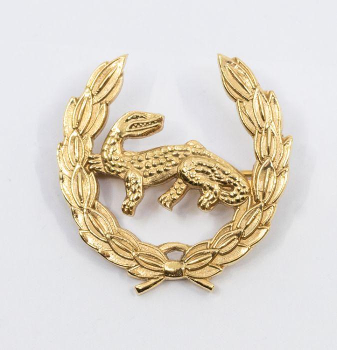 Limited edition of 17/40, 9ct gold insignia brooch for Worshipful ...