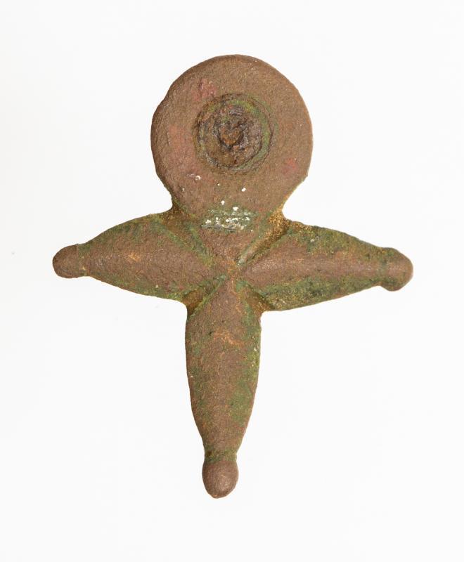 An incomplete cast copper-alloy plate brooch dating to the Roman period ...
