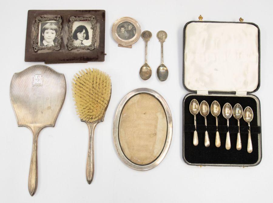 *Item to be collected from Friargate, Derby* A George V silver backed ...