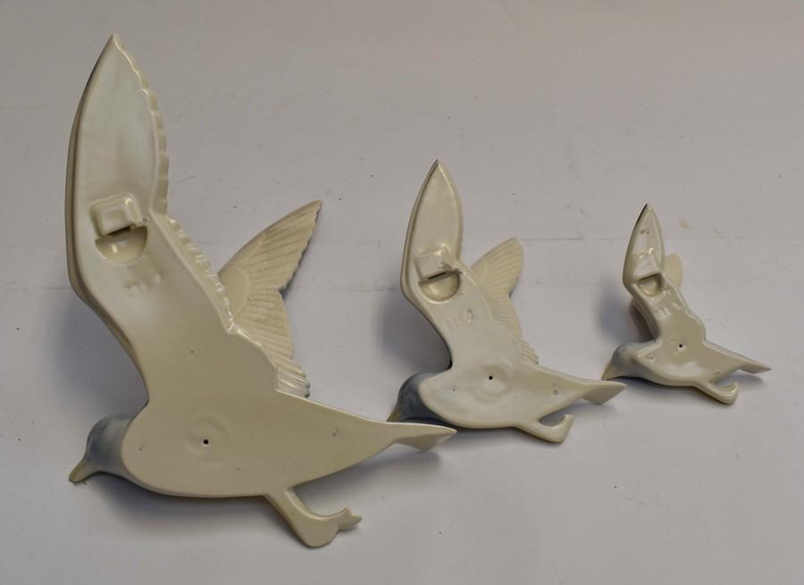 Poole pottery graduated set of 3 flying seagulls, designed and modelled ...