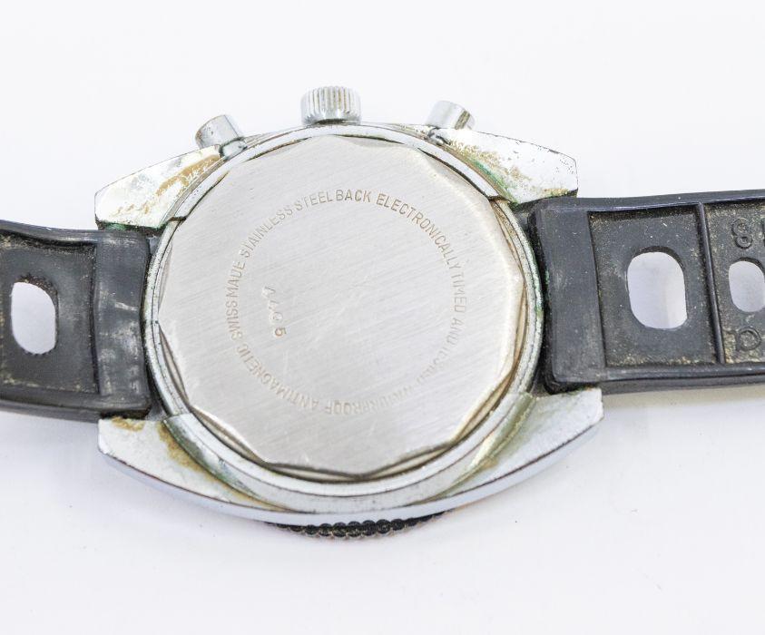 A gents vintage Helsa Chronatos, 17 jewels Swiss watch, circa 1960's 70 ...