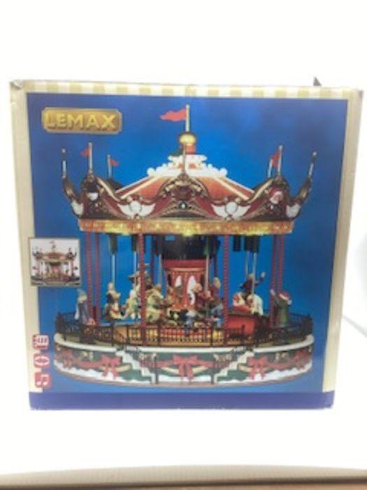 Lemax Christmas Village carousel fairground collection c 11’ tall all ...