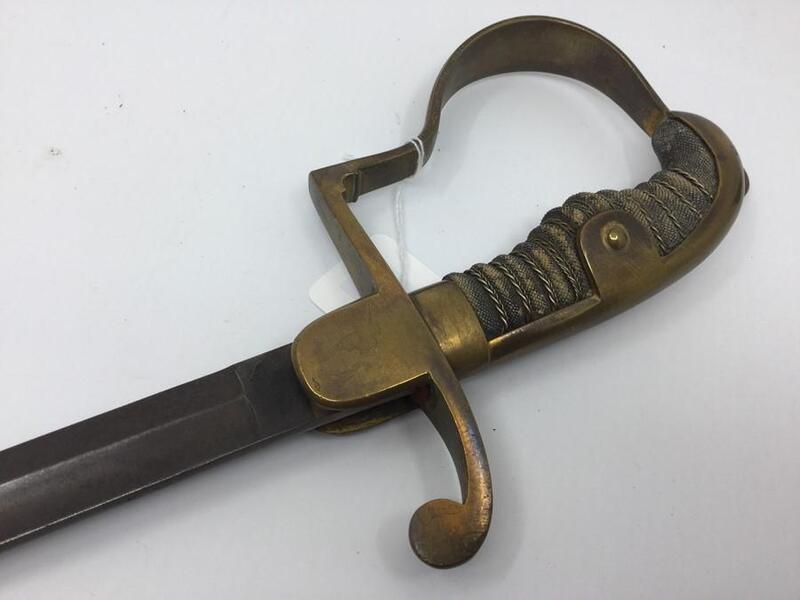 WW1 German Dove Head Cavalry Sword with lanyard ring. 76cm curved ...