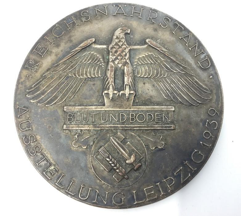 WW2 Third Reich Reichnahrstand Medallion Leipzig 1939 and a Luftwaffe ...