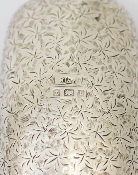 A Georgian style silver curved oblong shaped snuff box, the body ...