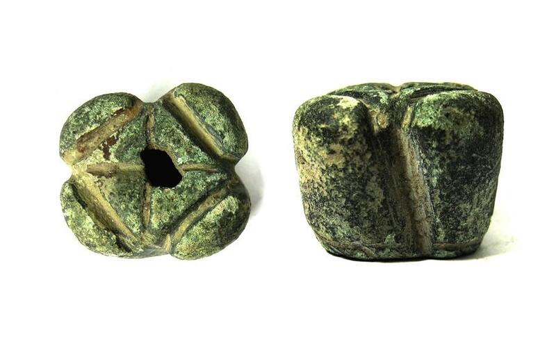 Medieval Bronze Dagger pommel, Circa 14th-16th Century. A cast bronze ...