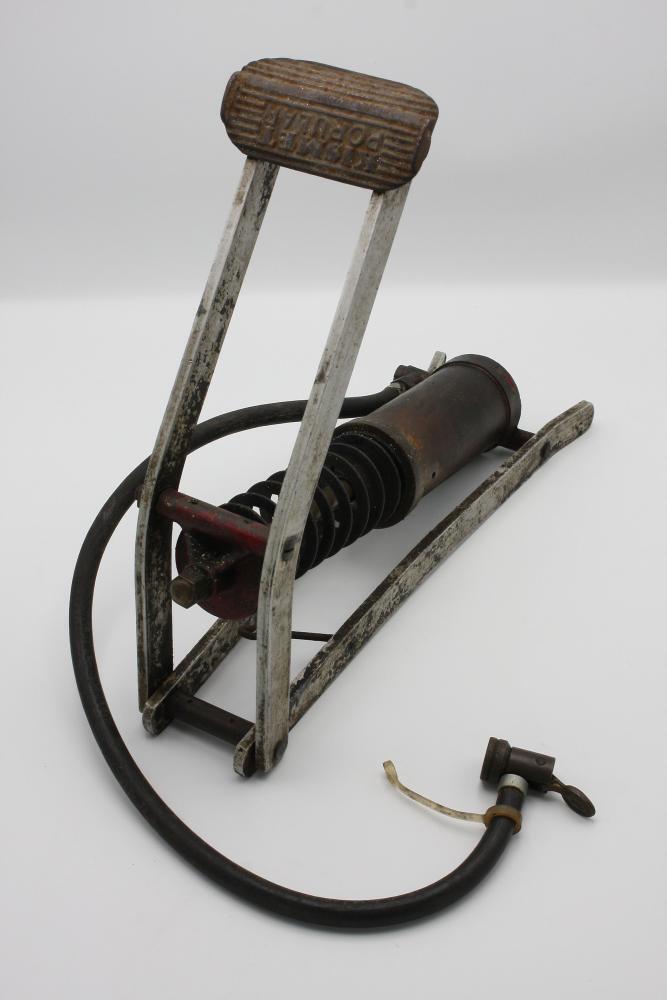 kismet Popular vintage foot pump.
