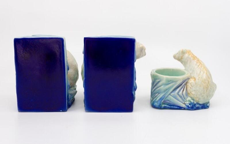 A pair of Bretby Art Pottery Art Deco polar bear bookends, No.3155 ...