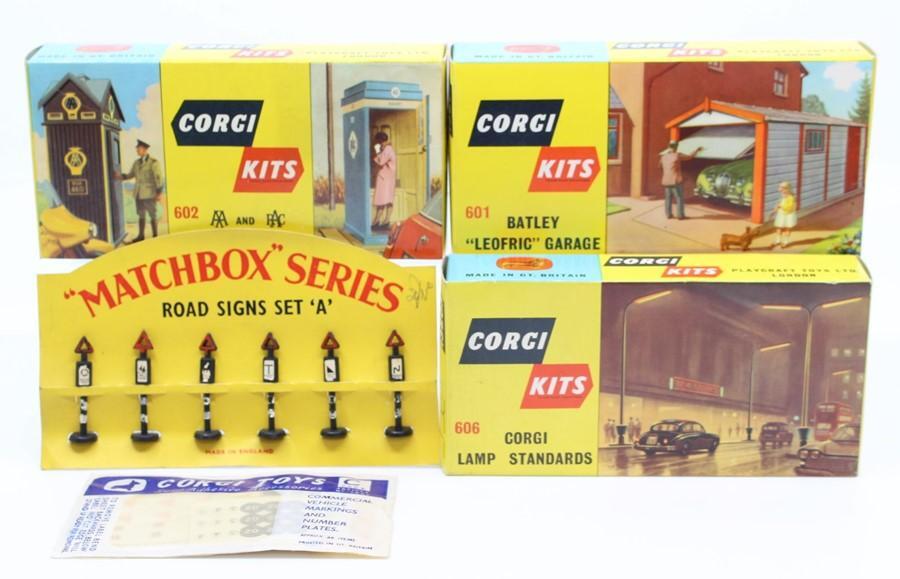 Corgi: A collection of three unused Corgi Kits to comprise: Bentley ...