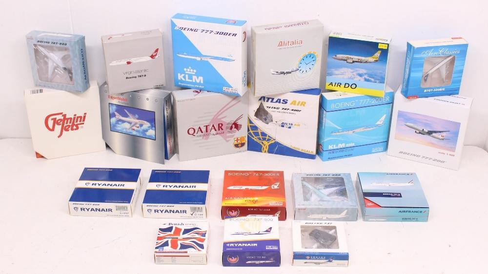 Aircraft: A collection of various Boeing mostly 1:400 Scale vehicles ...