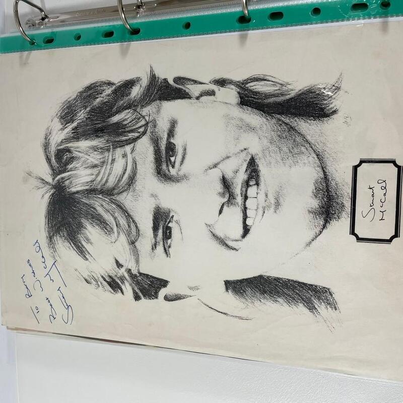 A collection of 1980's football autographs, mostly on magazine cuttings ...