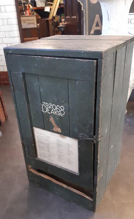 WW2 RAF Lincoln interest a wartime original green painted storage ...