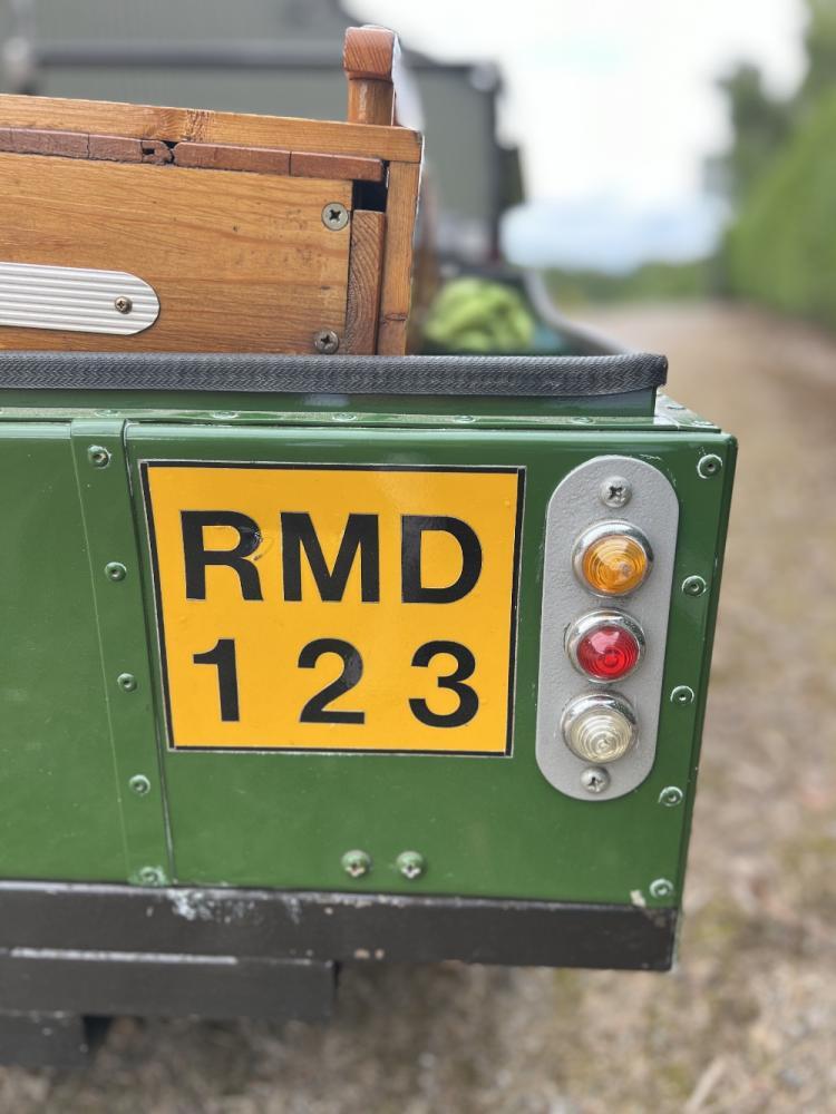 LANDROVER MINI PETROL POWERED & TRAILER