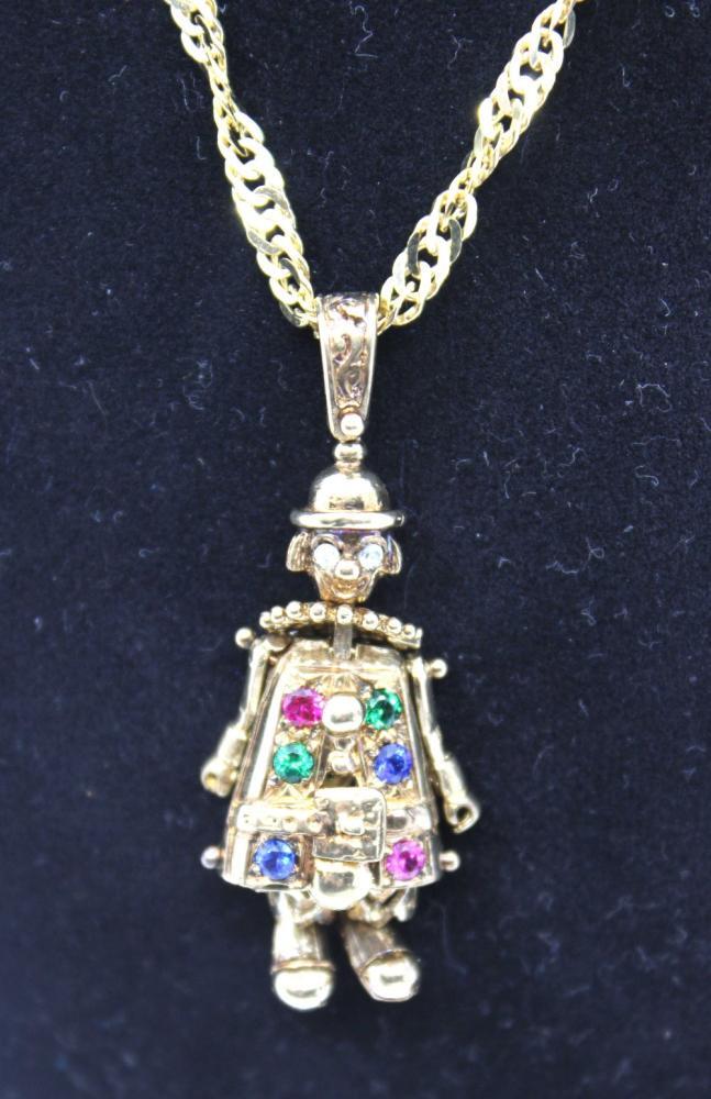 9ct Yellow Gold Articulated Clown Pendant suspended on a 9ct Gold Twist ...