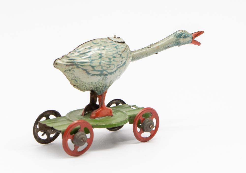 Distler: An early 20th century, lithographed tinplate penny toy nodding ...