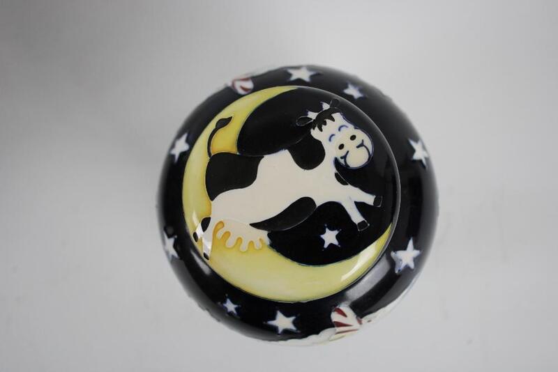 A Moorcroft Pottery Nursery Rhyme Series ginger jar Hey Diddle Diddle ...