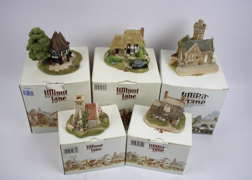 LILLIPUT LANE MODELS - Five boxed assorted Lilliput Lane models ...