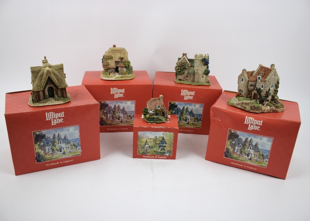 LILLIPUT LANE MODELS - Five boxed assorted Lilliput Lane models ...