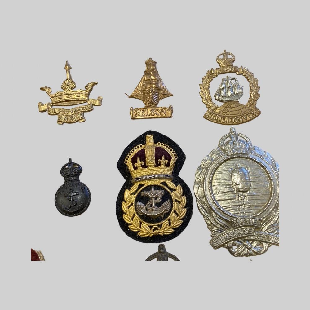 43 Various Cap Badges Nelson Division, Hood Battalion, Howe Battalion ...