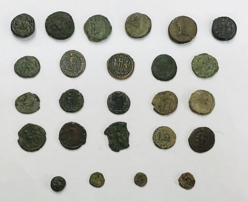 Collection of Roman & Greek Empire Bronze/Copper low denomination coins.