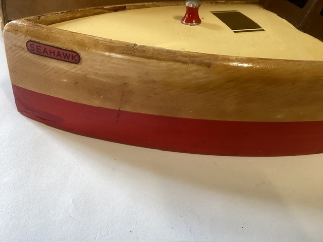 Bowman Seahawk model boat in original box vintage , with label. (1).