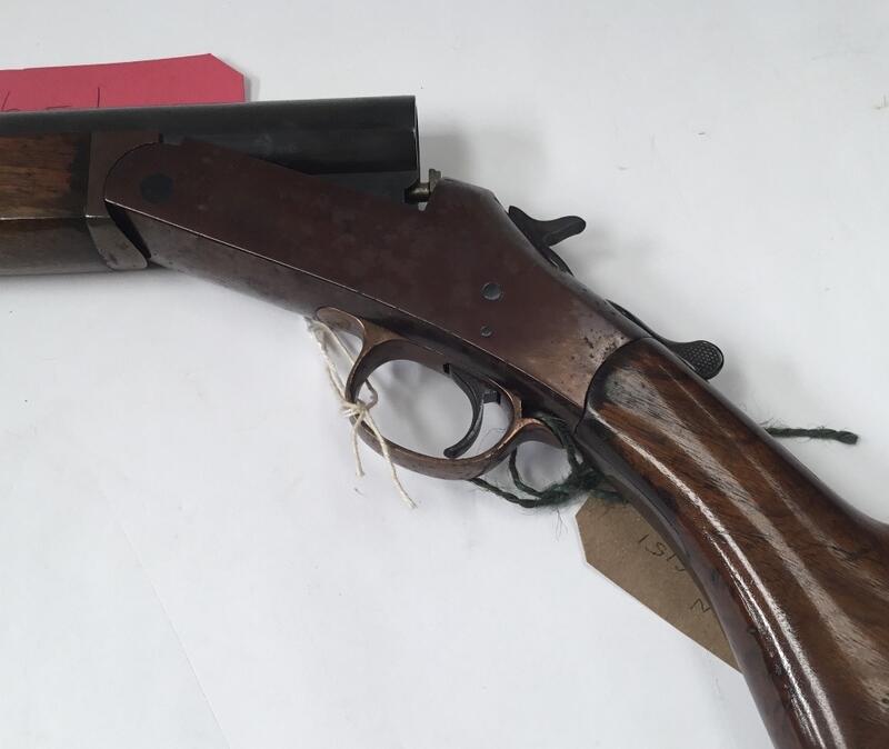 Midland Gun Co single barrel 12bore shotgun Serial No. A405151 32 ...
