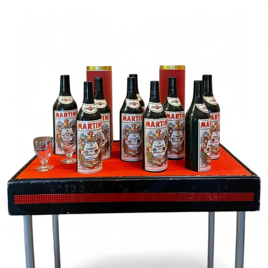 The famous Tommy Cooper Bottle-Glass-Bottle trick.A Rare Piece of ...