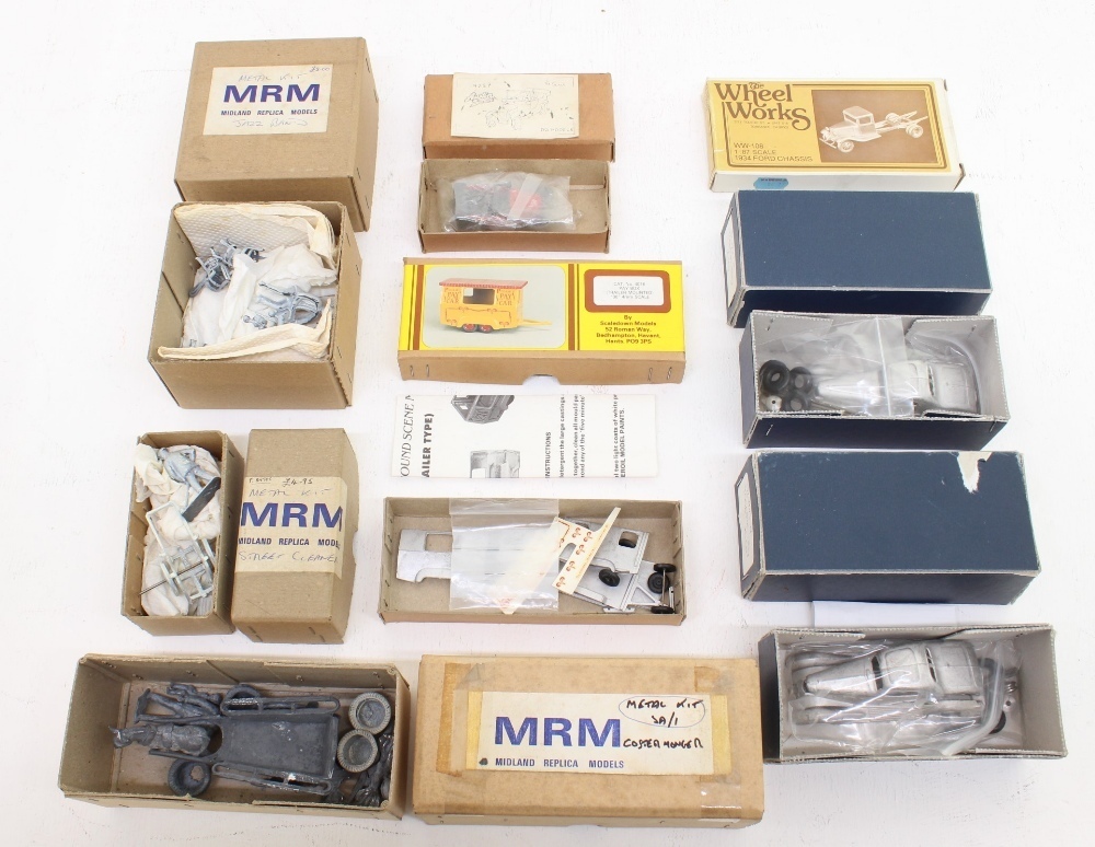 Kits: A collection of eight assorted unmade model kits to include ...