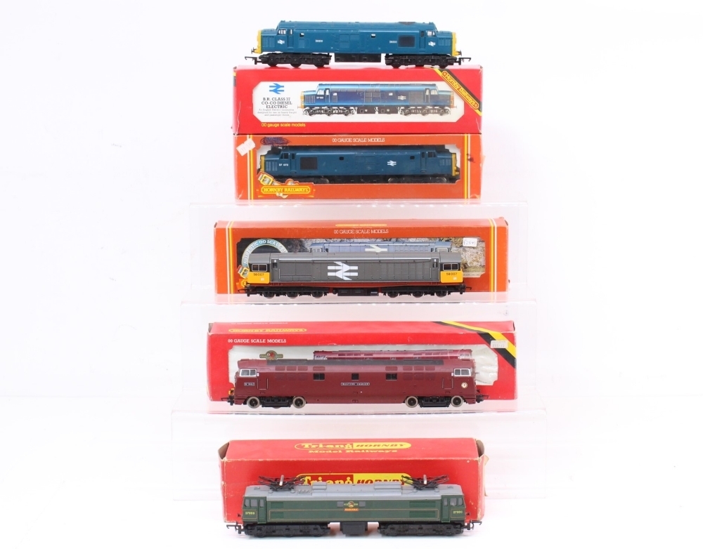 Hornby: A collection of five boxed Hornby Railways, OO Gauge, diesel ...