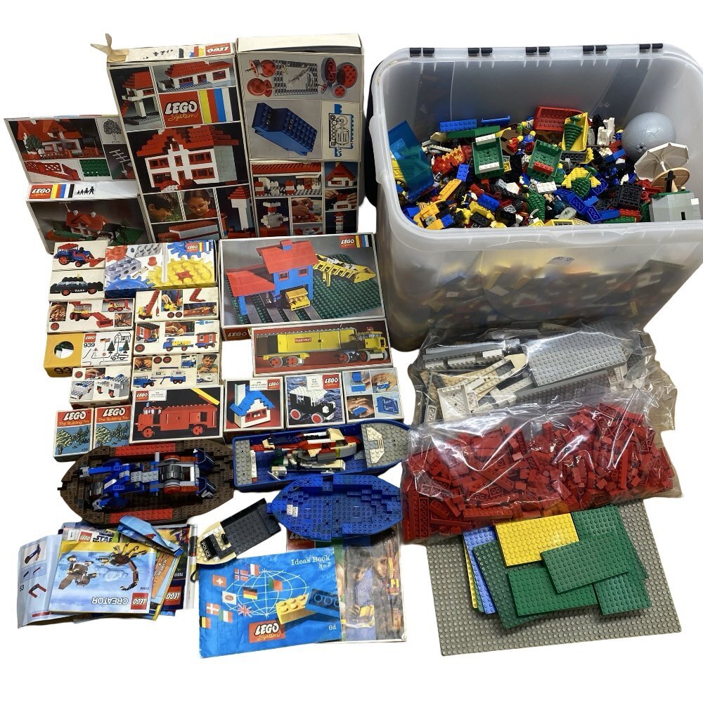 Large Collection of Boxed circa 1970 Vintage LEGO sets, plus two large ...