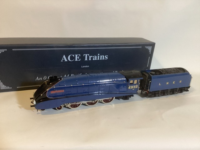 ACE Trains boxed Blue Seagull loco and tender modelled Mallard pre war ...