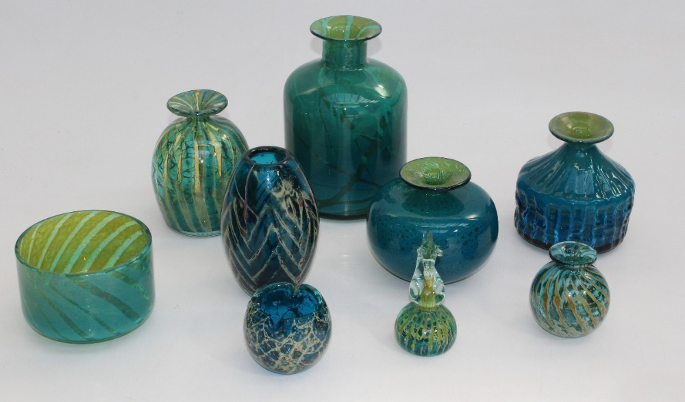 A collection of Mdena glass, nine items in total. No damage noted