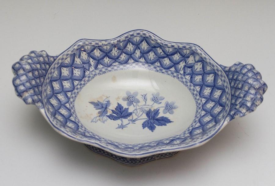 An early nineteenth century blue and white transfer printed Spode ...