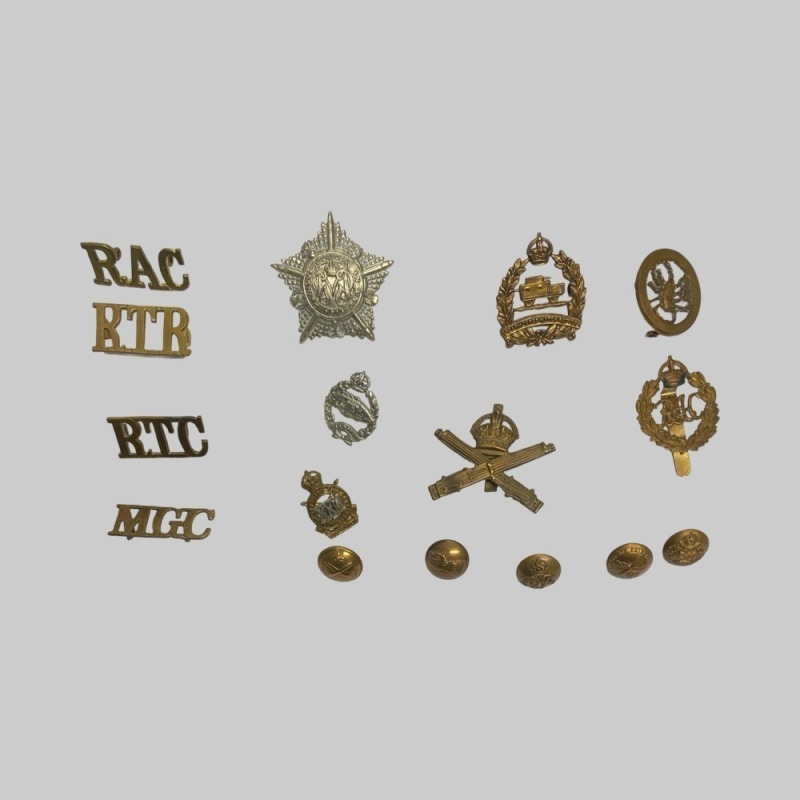 Sixteen Regimental badges plus 5 shoulder titles and 5 buttons to ...
